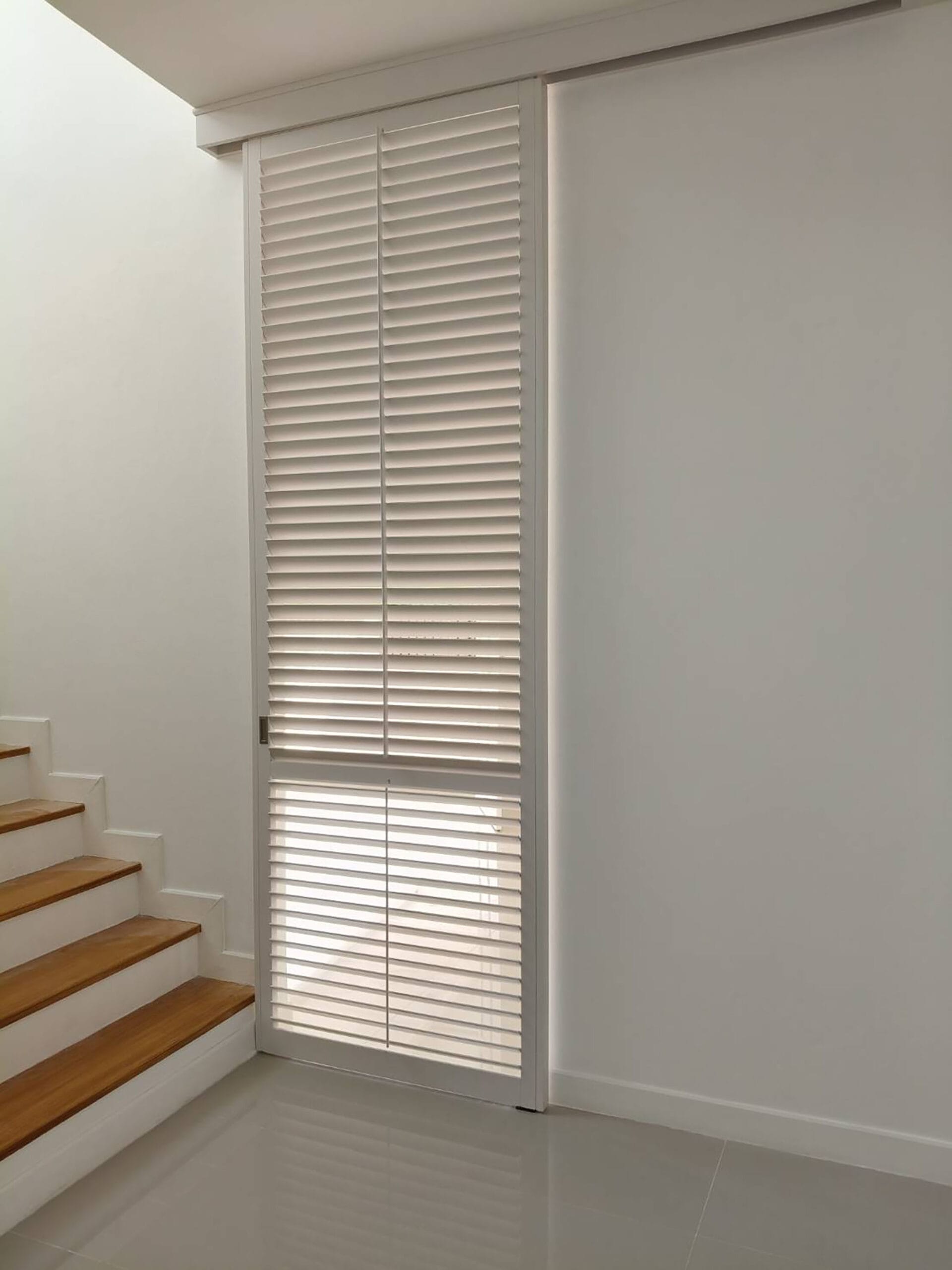 Sliding shutters: Single panel sliding - Sunleaf Shutters